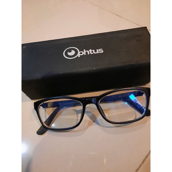 (SOLD)แว่นสายตา(-400) Ophtus ออปตัส | Shopee Thailand