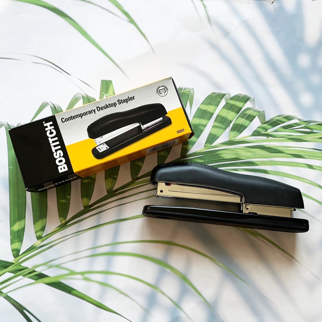 (Bostitch®) Contemporary Desktop Stapler Ergonomic 20 Sheet, Black ...