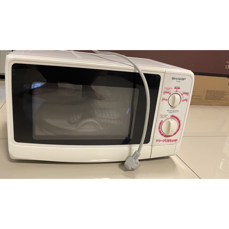ไมโครเวฟ sharp (มือสอง) ไมโครเวฟระบบอุ่น SHARP R-220 22ลิตร สภาพใหม่ ใช้น้อย | Shopee Thailand