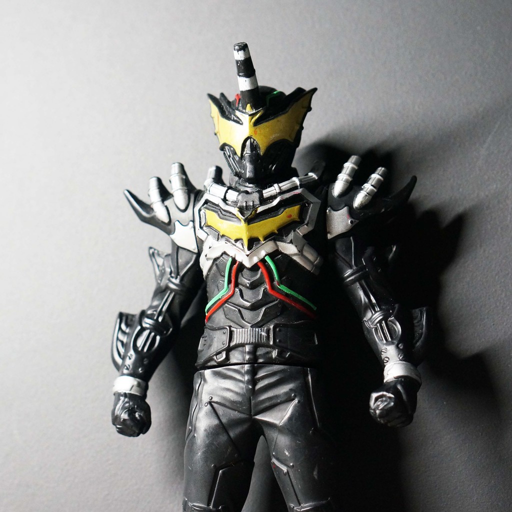 Bandai Kamen Rider Build Night Rogue 6.6 นิ้ว มดแดง มาสค์ไรเดอร์ Soft ...
