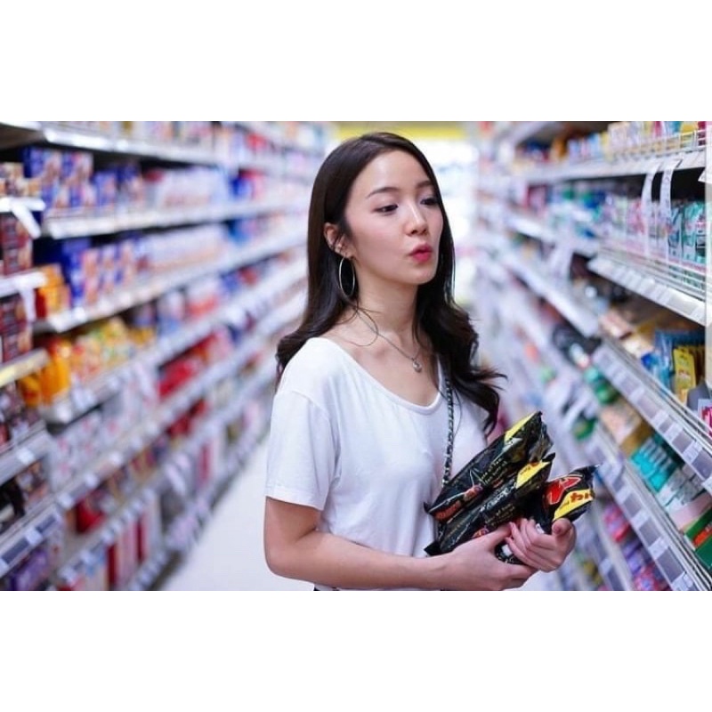 เสื้อยืดคอยู งานป้ายTopshop มีไซด์ เสื้อผ้าแฟชั่นผู้หญิง | Shopee Thailand