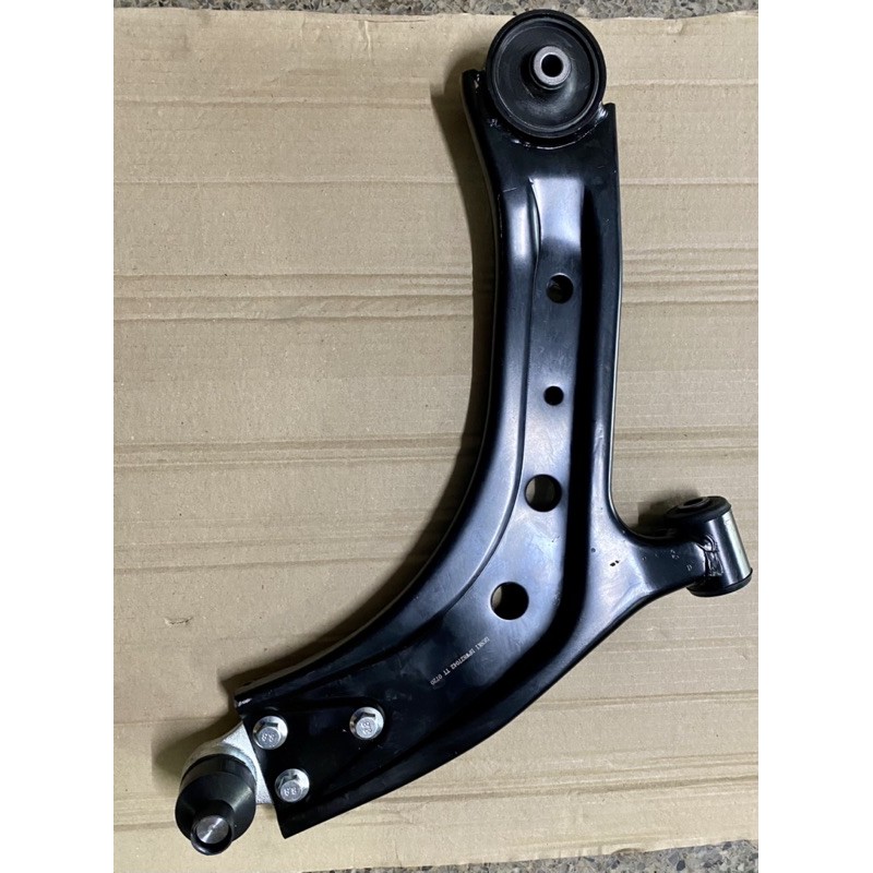 ปีกนกล่าง Proton Exora , Preve | Shopee Thailand