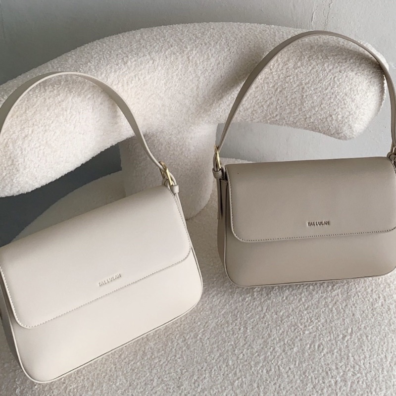 (New) Tallulah รุ่น Trish Handbag - Tan, Taupe ใช้โค้ด 30% ได้ค่ะ ...