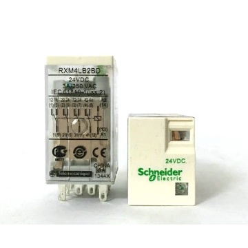 รีเลย์พร้อมซ็อกเก็ต ชไนเดอร์ Schneider Electric RXM4AB2BD RXZE1M4C ...