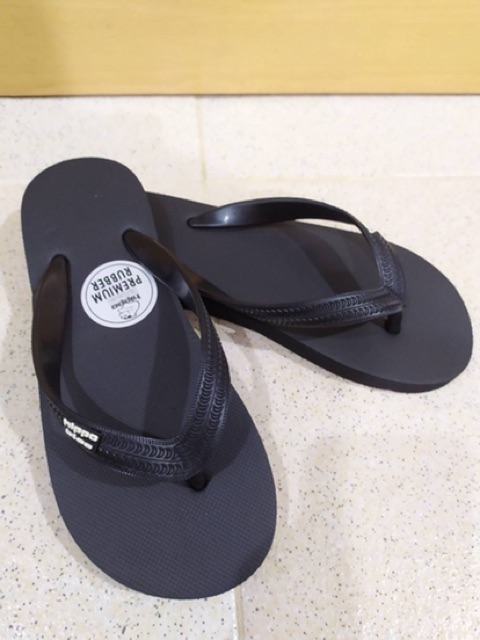 🏖รองเท้าแตะ HippoBloo รองเท้าแตะฮิปโป สีดำ สวมใส่สบา่ย ของดีคุ้มค่าจ้า พร้อมส่งทุกไซส์ | Shopee ...