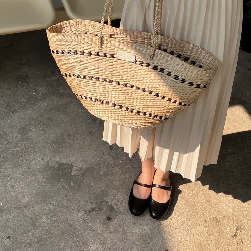 It's Saan กระเป๋าสานรุ่น Calla Lily Bag | Shopee Thailand