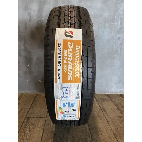 ยางใหม่ ปี 22 BRIDGESTONE 225/75 R15 ราคาพิเศษ เส้นละ 4,480 บาท ส่งฟรี ...