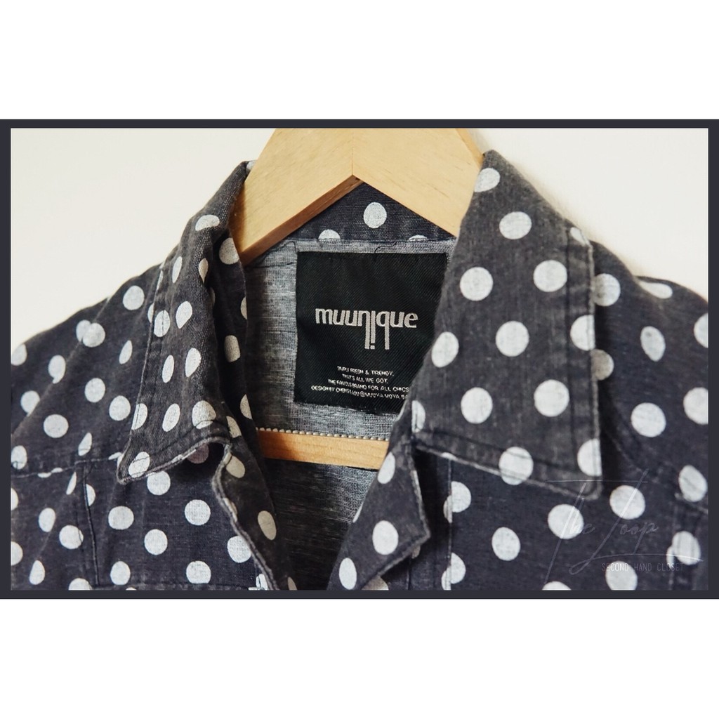 [มือสอง] Muunique ของแท้ 100% เสื้อเชิ้ตลายจุดแขนกุด | Shopee Thailand