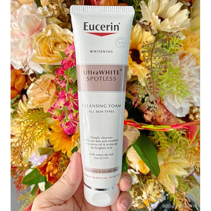 Eucerin White Therapy Clinical Gentle Cleansing Form โฟมล้างหน้ายูเซ ...
