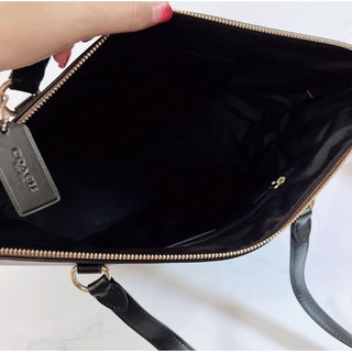 COACH GALLERY TOTE IN SIGNATURE CANVAS | Shopee Thailand