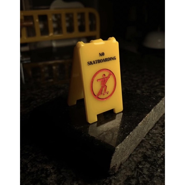 Warning sign (Decoration & obstacles) | Shopee Thailand