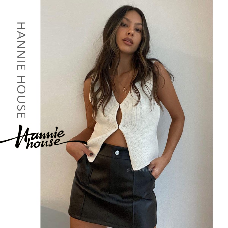 Hannie- เสื้อกั๊กถัก คอวี แขนกุด สีพื้น สําหรับผู้หญิง | Shopee Thailand