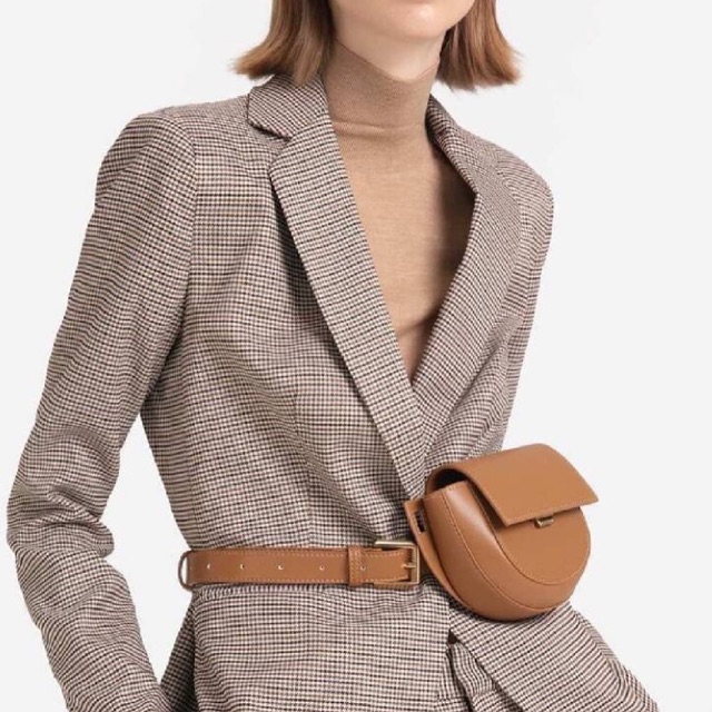 Charles & Keith Mini Saddle Pouch | Shopee Thailand