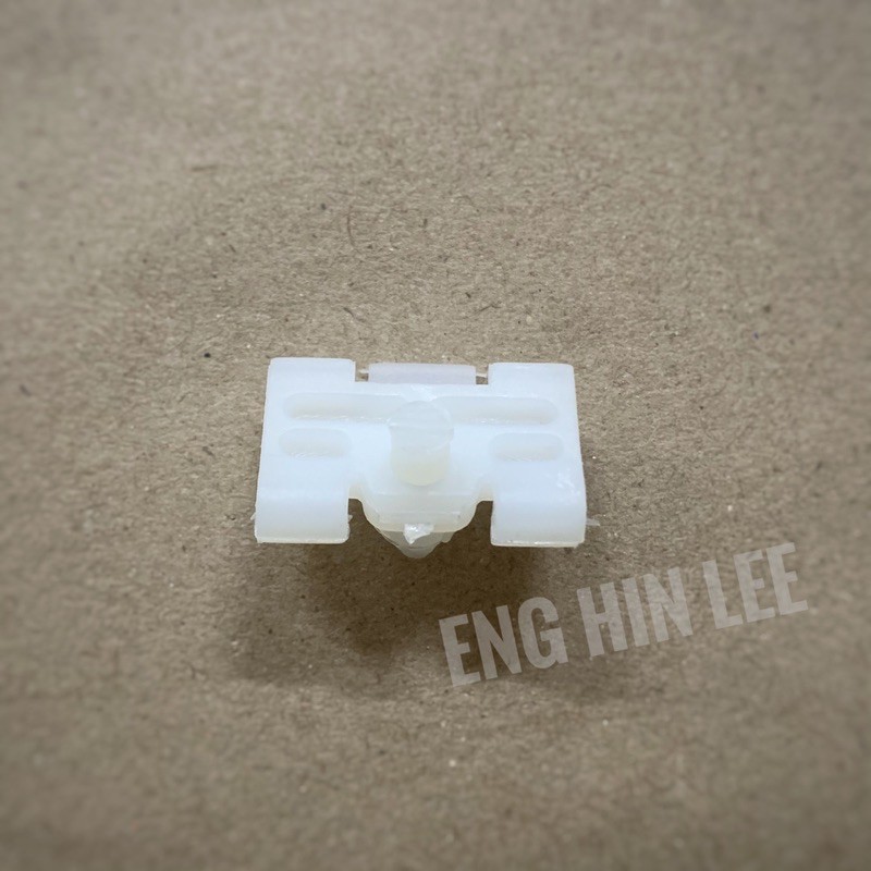 BENZ กิ๊ปชายล่าง สำหรับรถเบนซ์ Mercedes-Benz W123 W124 | Shopee Thailand