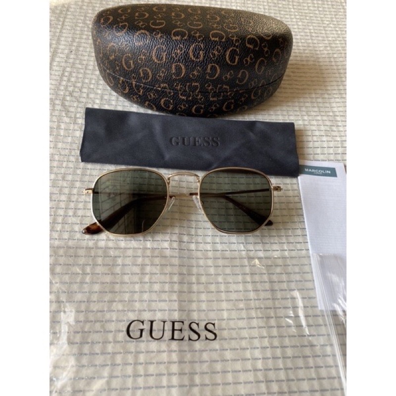 แว่นตา แว่นกันแดด GUESS GU7431 ของแท้ 100% อุปกรณ์ครบ มีกล่องและผ้าเช็ด ...