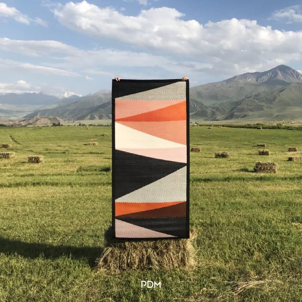 PDM เสื่ออเนกประสงค์ ลาย Muria (Black-Orange) Size S 90x200 cm ...