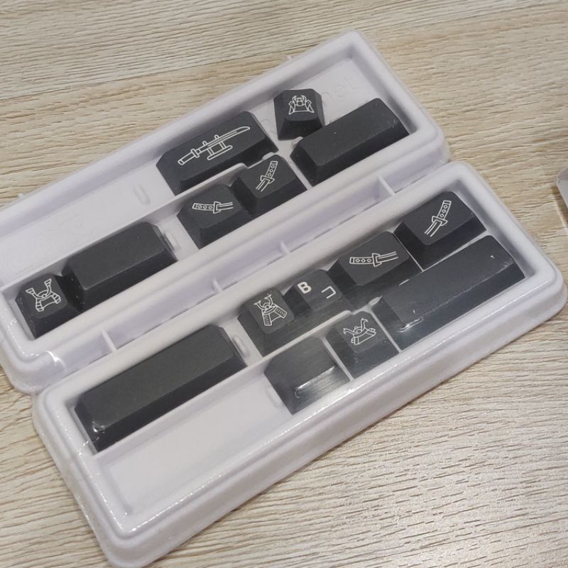 GMK Honor - Light / Dark Extension set - keycap | Shopee Thailand