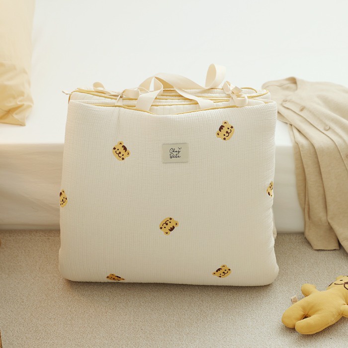 chezbebe ที่นอนปิคนิค ลายน้องเสือShager ทรงสี่เหลี่ยมมีหูหิ้ว สีivory ...