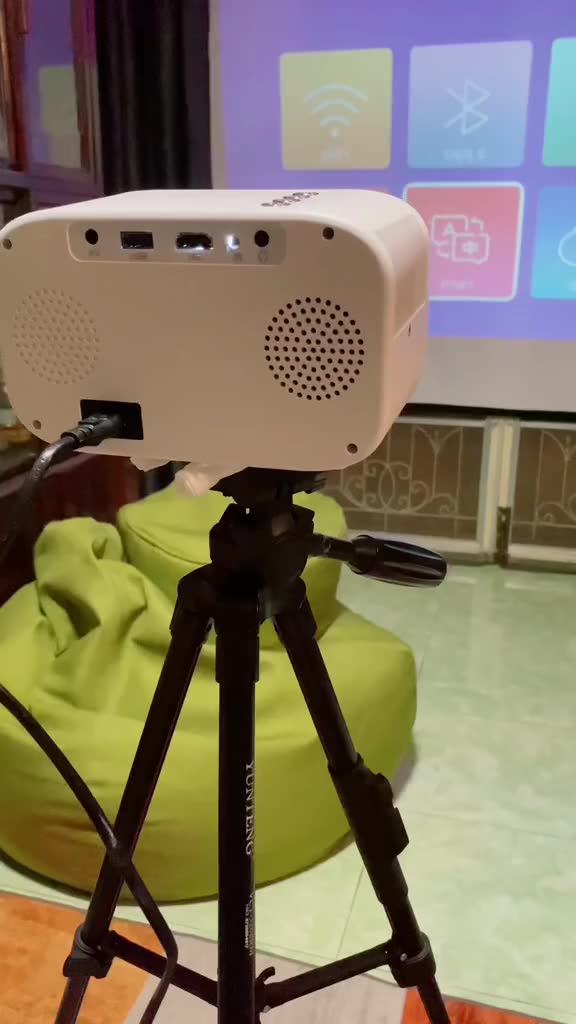 QIAOLET โปรเจคเตอร์ Android K1 Projector 6000 Lumens 1080P HD ระบบ ...