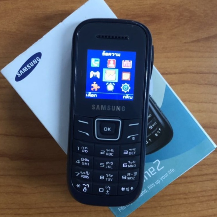 SAMSUNG HERO GT-E 1200Y มือถือปุ่มกด ราคาแพงกว่าใช้ดีกว่า | Shopee Thailand