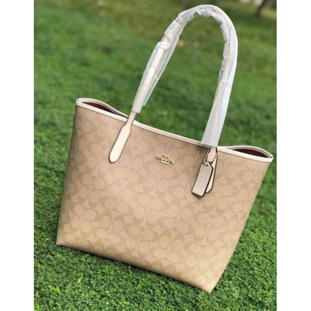 COACH 5696 CITY TOTE IN SIGNATURE CANVAS | Shopee Thailand