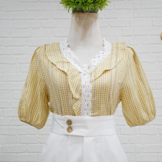 เสื้องานป้ายploy lada | Shopee Thailand