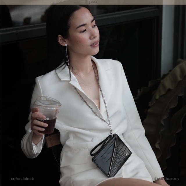 Gotcha rom small wallet สีแดง | Shopee Thailand