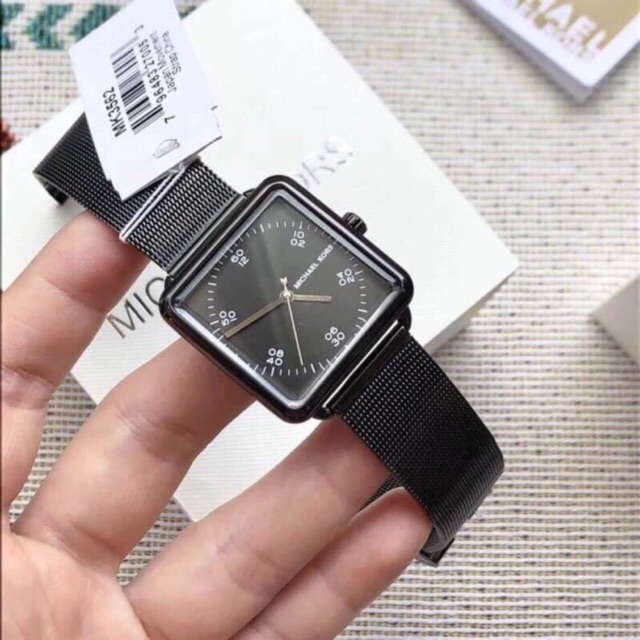 MK3562 ขนาด 31 มม. สีดำ สวยมากจ้า สายบาง เบา ไม่หนักข้อมือค่ะ | Shopee ...
