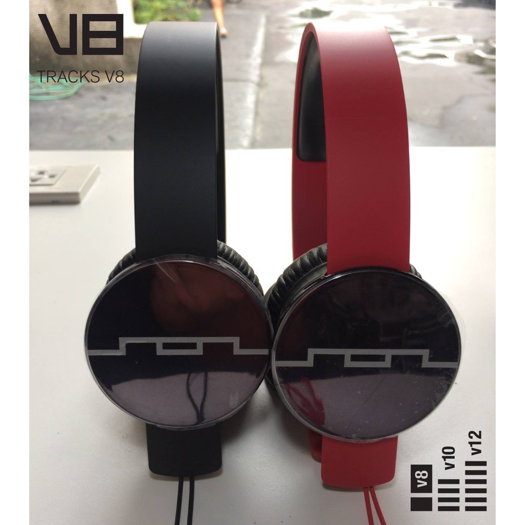 Sol Republic - Tracks V8 (สีแดง) | Shopee Thailand