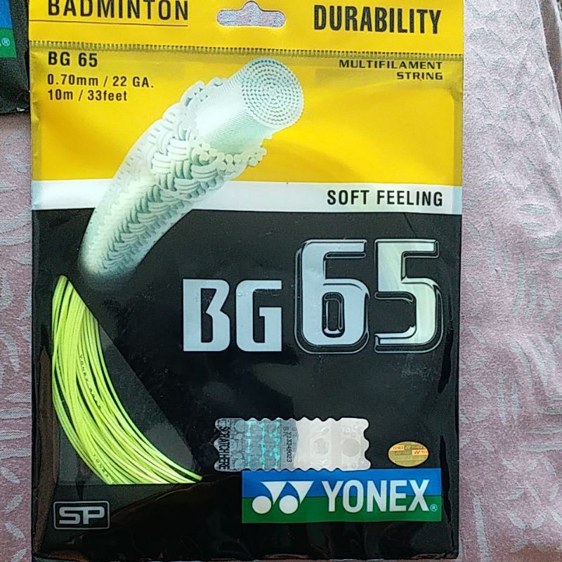 เอ็นแบดมินตัน yonex BG65 and BG65 Titanium badminton string 10m ...
