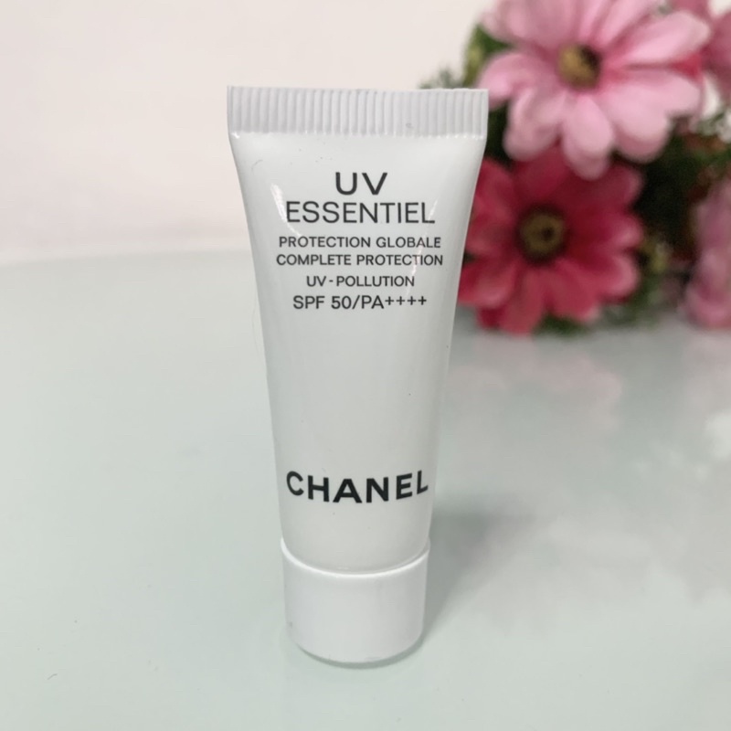แท้💯 Chanel UV essentiel complete protection UV-Pollution SPF 50/PA++++ ขนาด 5ml | Shopee Thailand