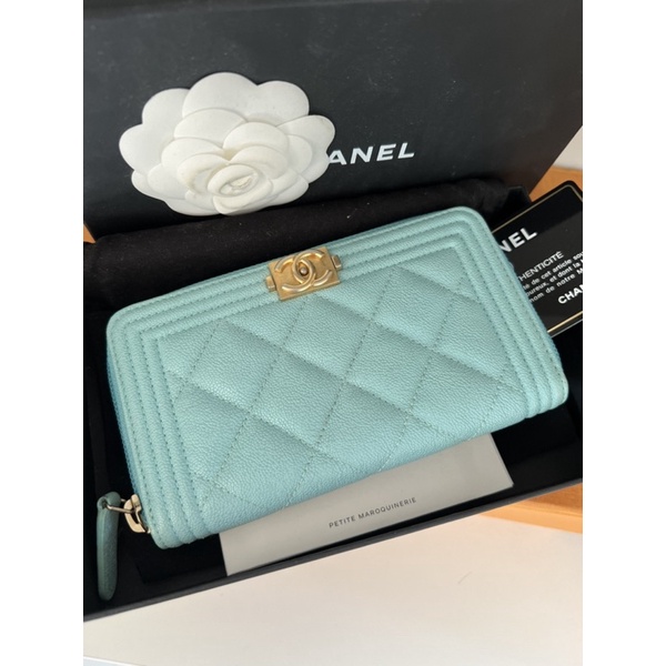 chanel boy medium wallet holo 26 | Shopee Thailand