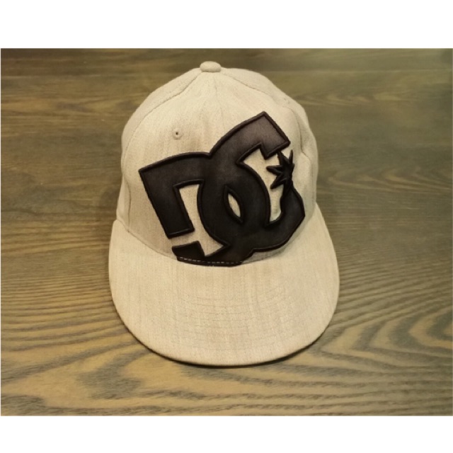 หมวก DC used | Shopee Thailand