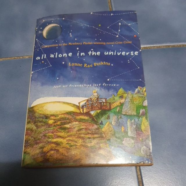 ALL ALONE IN THE UNIVERSE BY LYNNE RAE PERKINS | Shopee Thailand