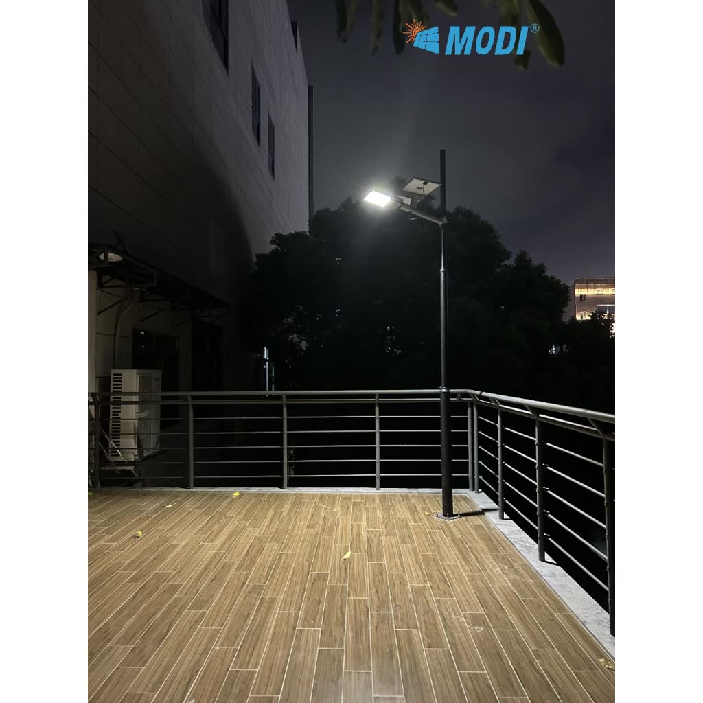 MODI ไฟถนนโซล่าเซลล์300W/400W/600W เปิดได้ 3 แสง รีโมทคอนโทรล ระบบสว่าง ...