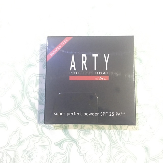 ลูกค้าใหม่ใช้code HBHOO ลด15% แป้งเค้ก Arty super perfect powder SPF ...