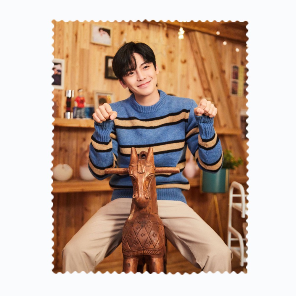 ผ้าเช็ดแว่นตา เช็ดเลนส์ ผ้าไมโครไฟเบอร์ Hou Ming Hao โหวหมิงฮ่าว โฮ ...