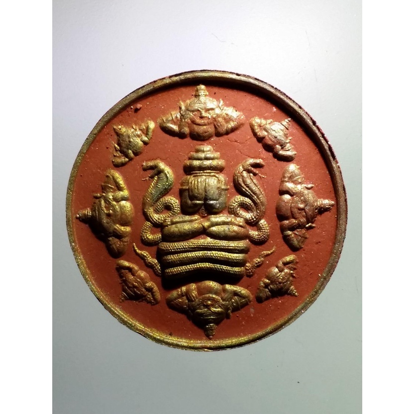 Antig Shop 436 พระปิดตาพังพระกาฬ เนื้อว่านแดง ปัดทอง รุ่นทรัพย์เทวา พร้อมกล่องเดิม | Shopee Thailand