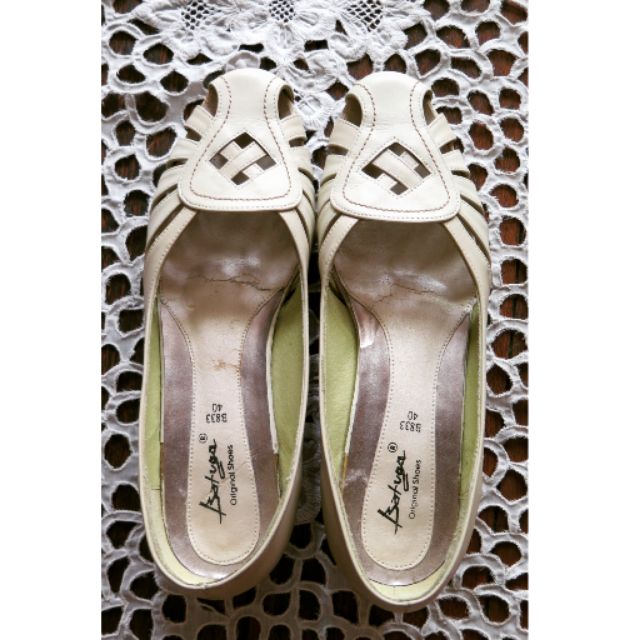 รองเท้า Batuga Original Shoes Size 40 | Shopee Thailand