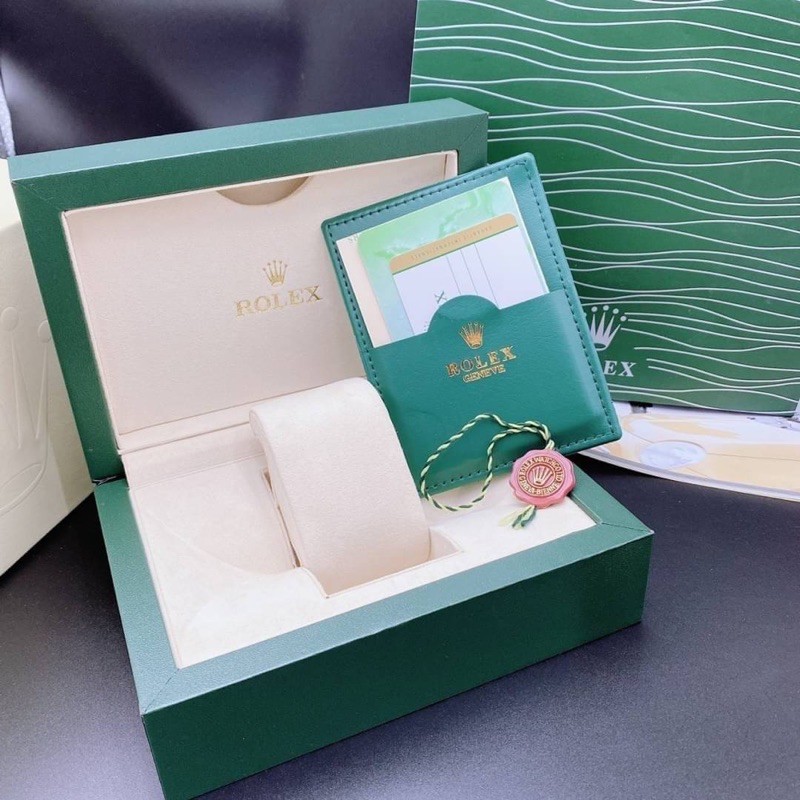 กล่องนาฬิกา Ro Lex ราคาสำหรับลูกค้าที่ซื้อพร้อมนาฬิกาเท่านั้น Shopee 9545