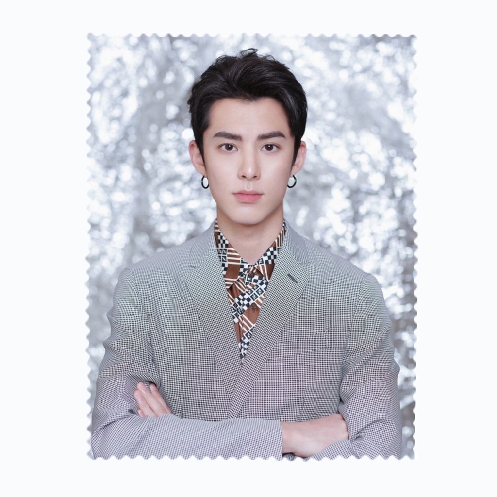 ผ้าเช็ดแว่นตา เช็ดเลนส์ ผ้าไมโครไฟเบอร์ Dylan Wang ดีแลนหวัง หวังเห้อตี ...