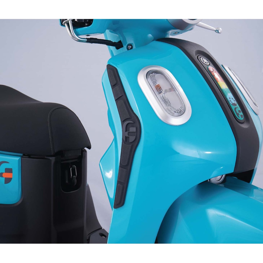 ชุดแผ่นยางกันรอยซ้าย-ขวา สีดำ FAZZIO รหัสสินค้า : BKF-SPADC-M4-BL ปี ...