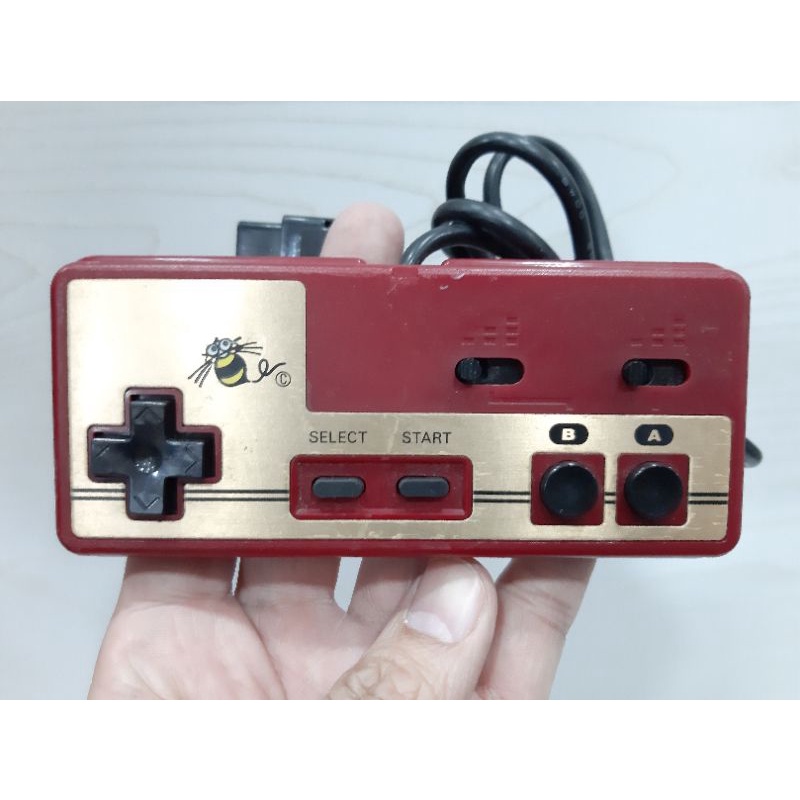 รวมโพสจอยเสริม Famicom Hori Commander Pad งาน Hudson Capcom และอื่นๆ FC | Shopee Thailand