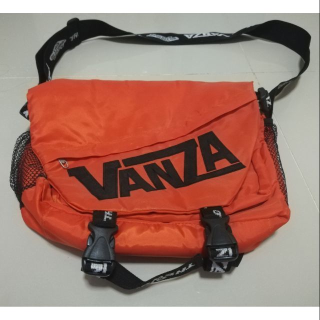 กระเป๋าสะพายข้าง Vanza | Shopee Thailand