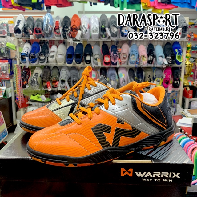 (มี 2 สี) รองเท้าฟุตซอล futsal WARRIX ลดราคา ของแท้ 100% | Shopee Thailand