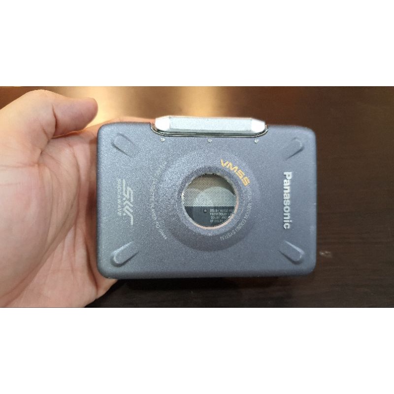 Panasonic RQ-SX40 สภาพรวมสวย เทสขึ้นไฟแดงแล้วดับ ตามภาพ ไม่มีแบตให้ มี ...