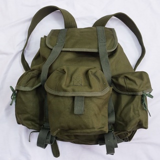 เป้ทหาร สีเขียว PLA Type 65 Rucksack Backpack ร้าน BKK Militaria ...