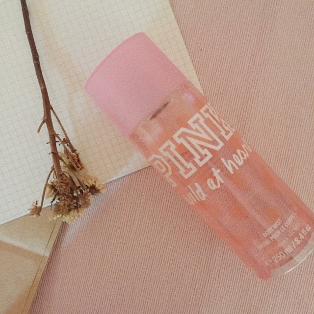 Victorias Secret Pink Wild At Heart Body Mist Shopee Thailand