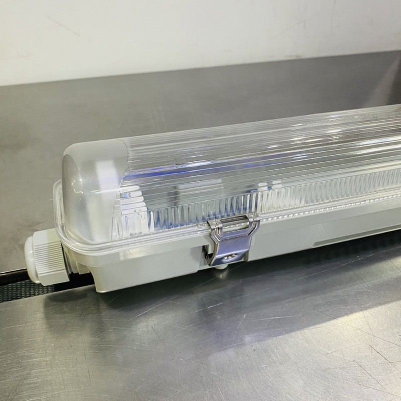 PHILIPS โคมไฟกันน้ำกันฝุ่น Waterproof รุ่น WT069C ใส่กับหลอด LED T8 แบบ ...