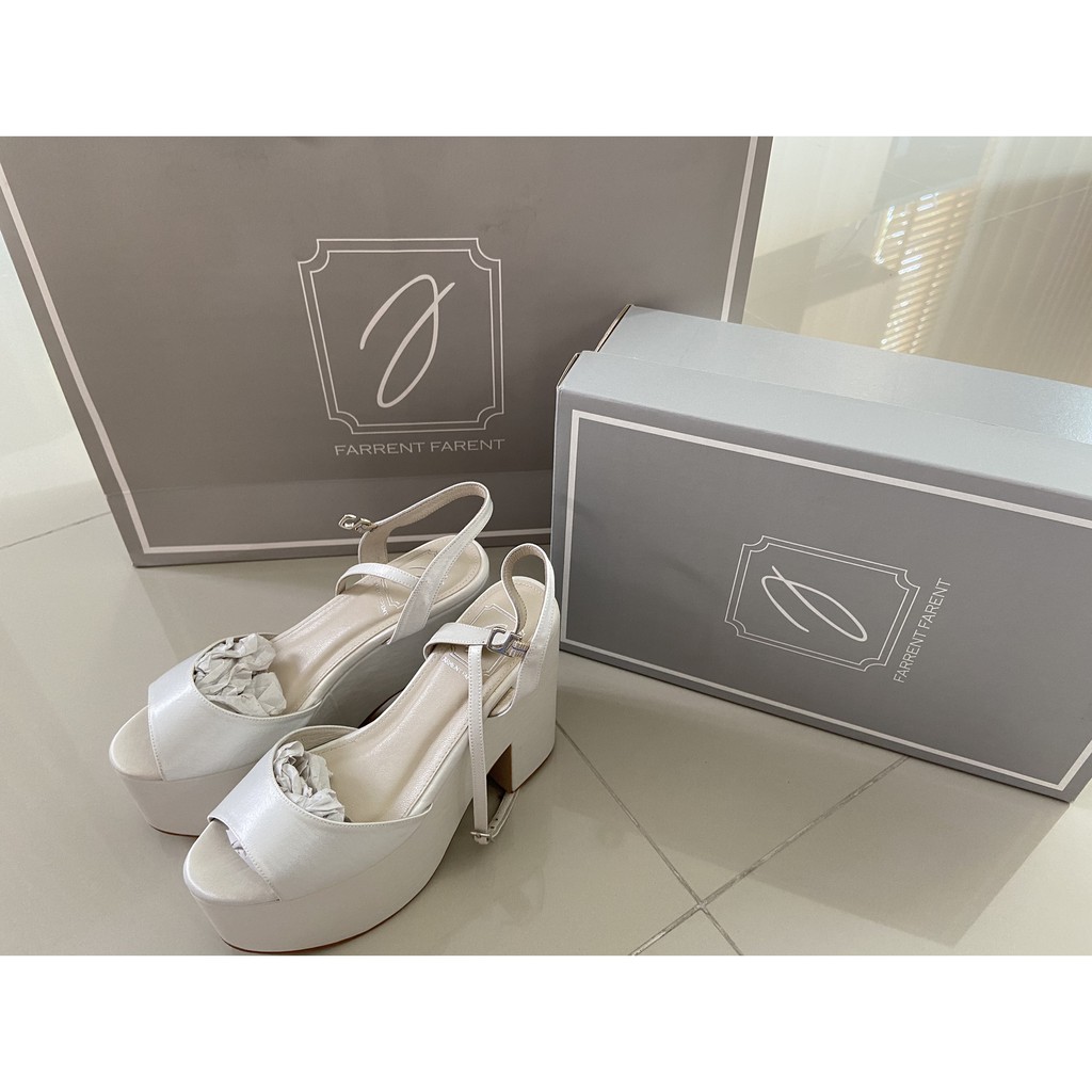 รองเท้าเจ้าสาว Farrent Farent Size 34 รุ่น Sofia ส้นตึก สีขาวซาติน *มือ ...